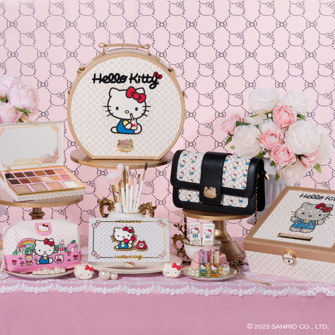 Hello Kitty Makeup Kit Make It Real Hello Kitty Light Up Studio (4800)